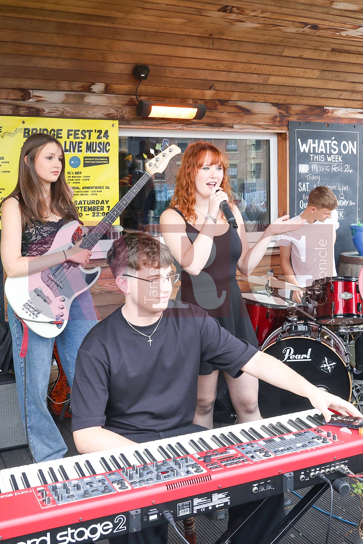 STALEY BRIDGE FEST 2024 (76).JPG – Digital Photos